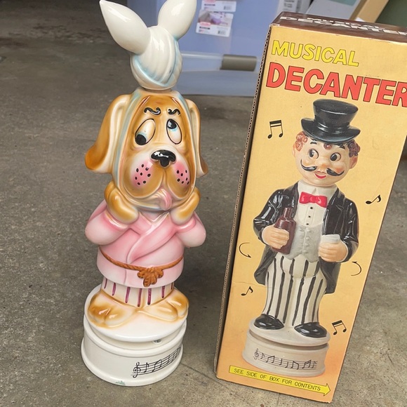 Accents | Vintage Musical Decanter With Original Box | Poshmark